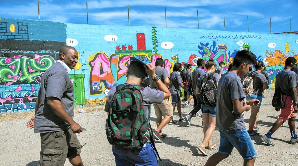 Expanding Horizons for Chicago's Young Leaders - The Chicago Community ...