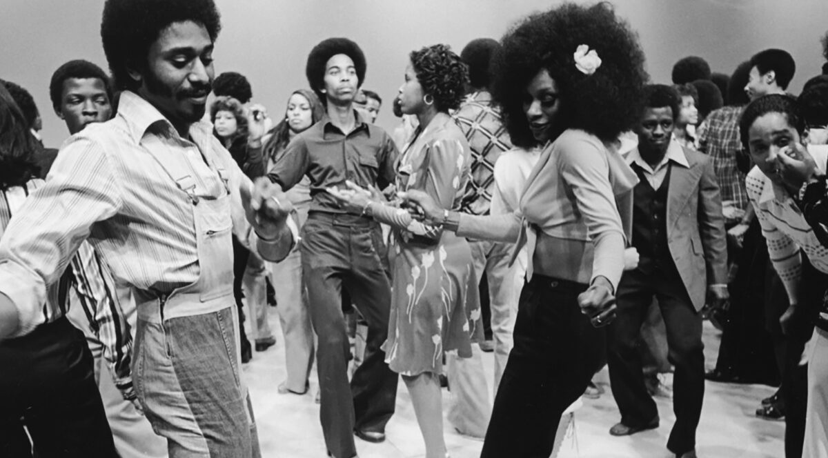‘Soul Train’ to Stock Exchange: Chicago’s Barrier-Breaking Black ...